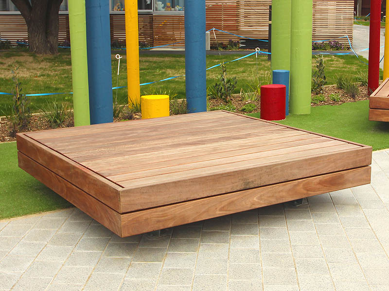 Plaza Platform 00 SmGs - Tilley Group